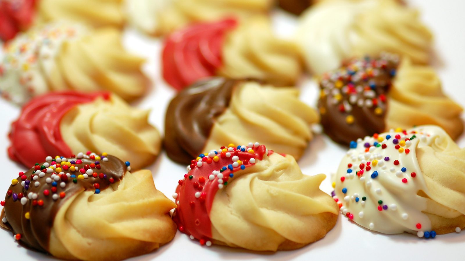 Festive Shortbread Almond Flour Cookie Recipe